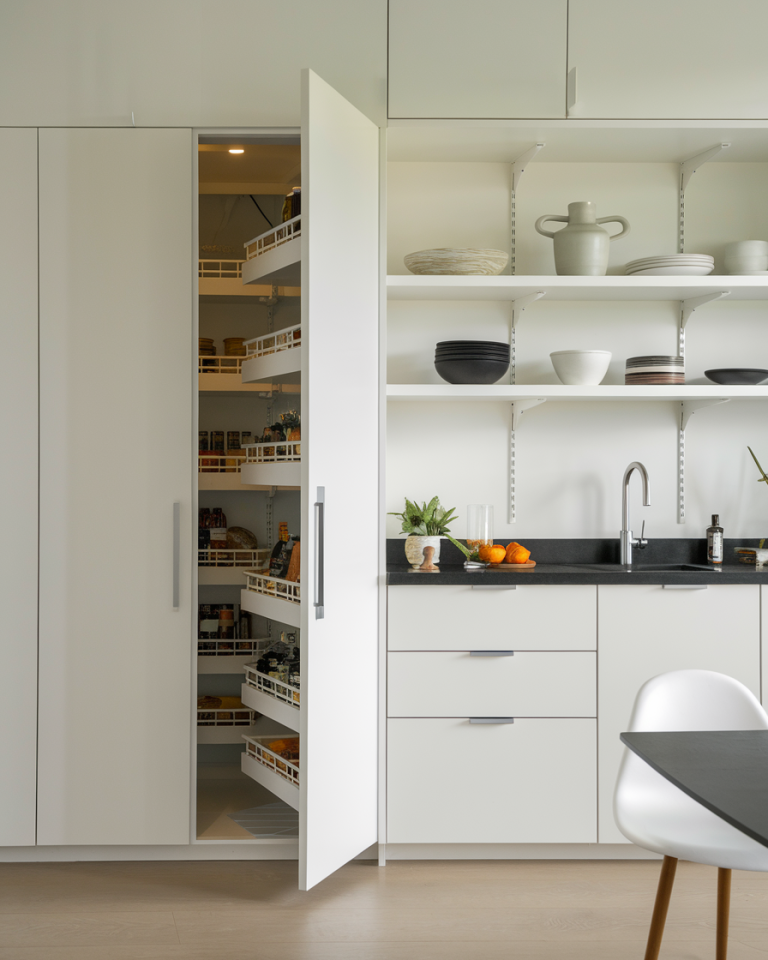 Walk In Pantry 2025: 31 Brilliant Ideas for Design, Storage, and Modern ...