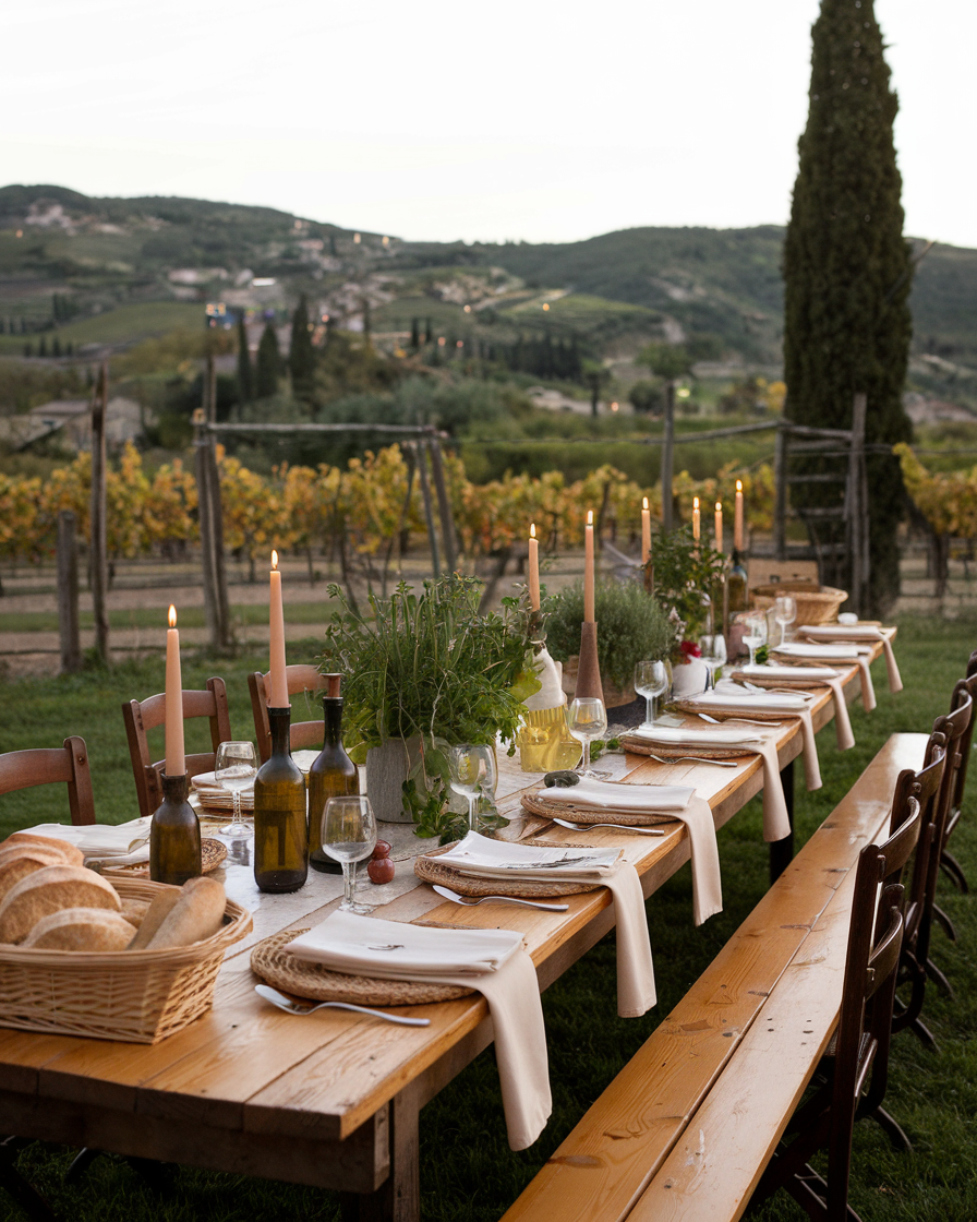 38 Stunning Outdoor Table Decor Ideas 2025 for Garden Parties, Patio ...