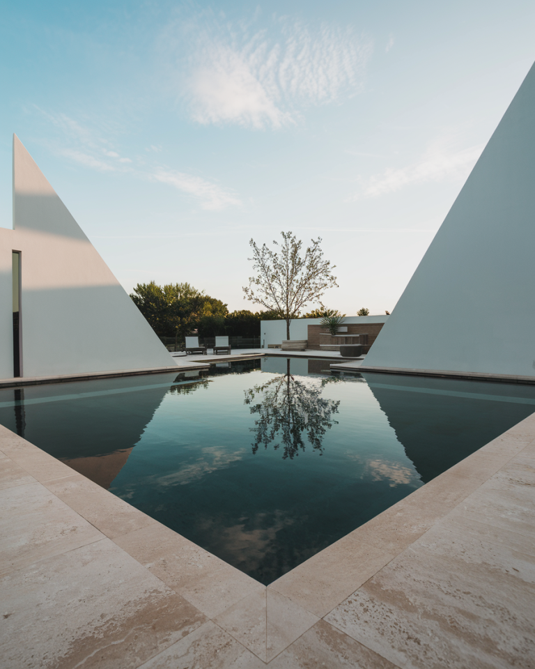 Outdoor Pool Designs 2025 – 37 Stunning Ideas for a Luxury, Minimalist ...
